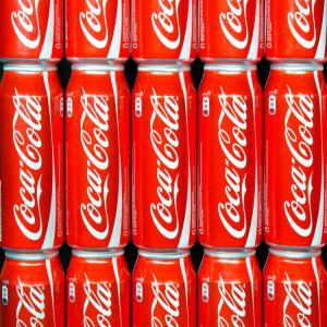 Disponible Coca-cola Canette De 33 Cl. Rouge, Lig - 686400 - Tunisie ...
